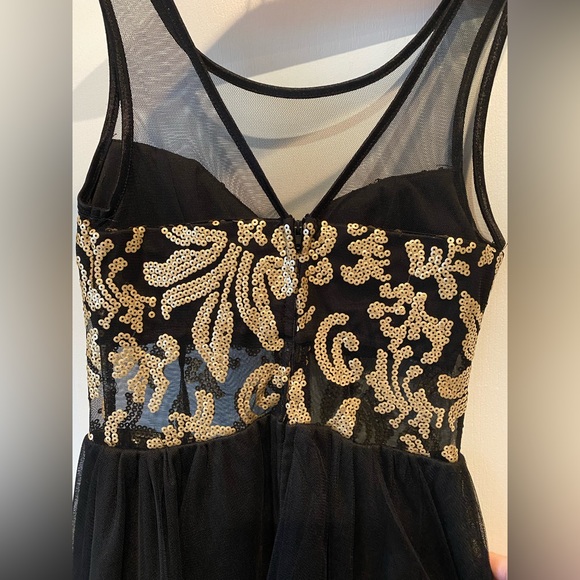 Roberta Bridal | Dresses | Roberta Short Gold Sequin Dress | Poshmark